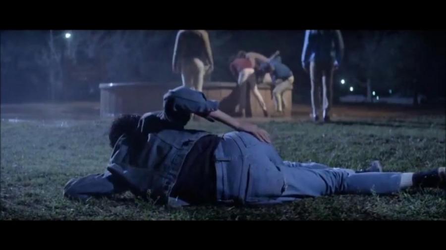 The Outsiders Johnny Killing Bob